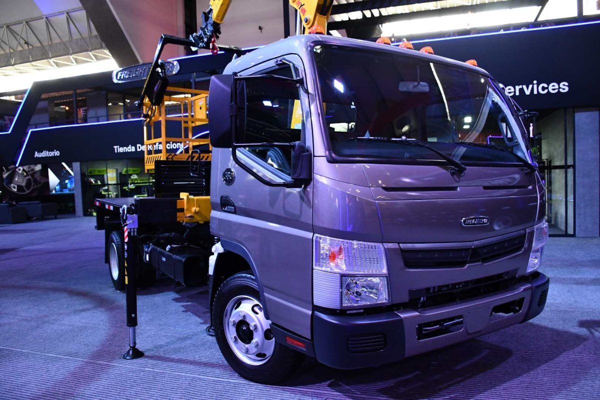 Camiones FL360 715 ahora con la herramienta telemática Enlace ...