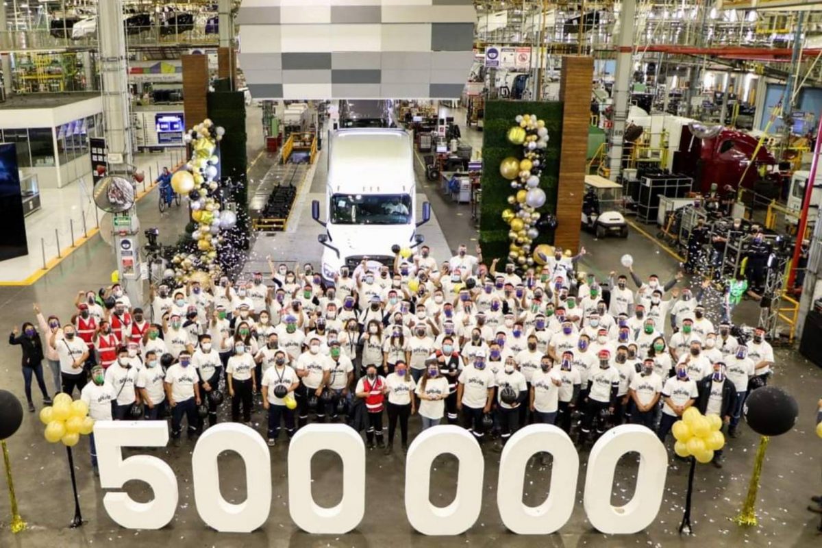 Daimler Planta Saltillo alcanza 500,000 tractos producidos – Indicador ...