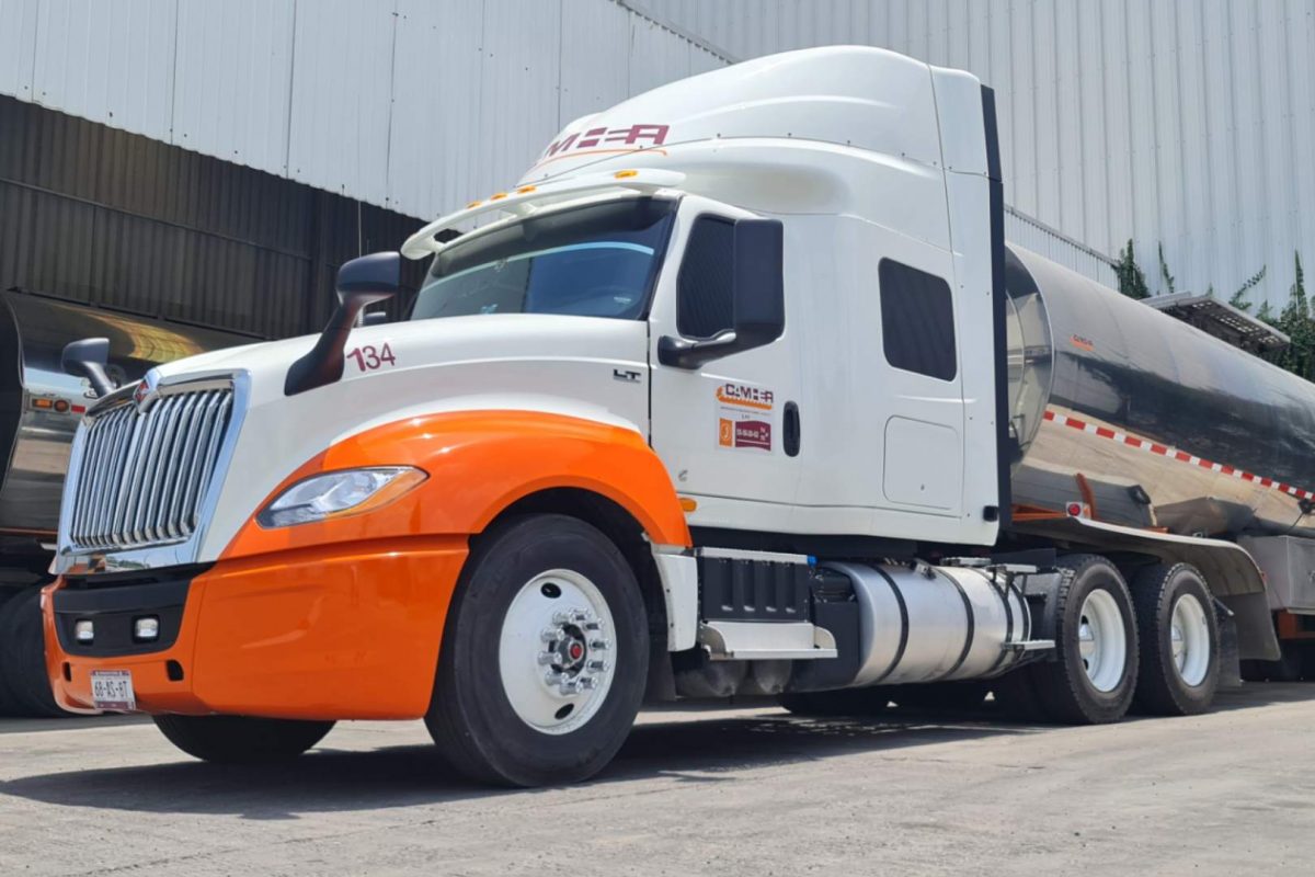 Navistar y Sierra Norte entregaron 20 pesados – Indicador Automotriz